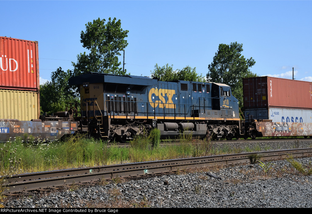 CSX 918